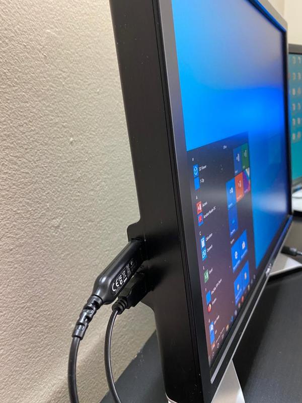 Dell Ultrasharp 21 inch LCD Flat Panel Monitor: Good for WFH